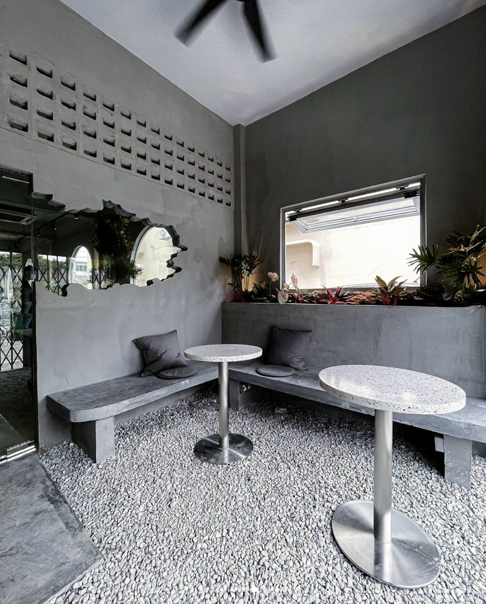 人气TOP10「OUG咖啡厅」推荐！隐藏于老店屋中的热门探店，其中最新侘寂风cafe必访！