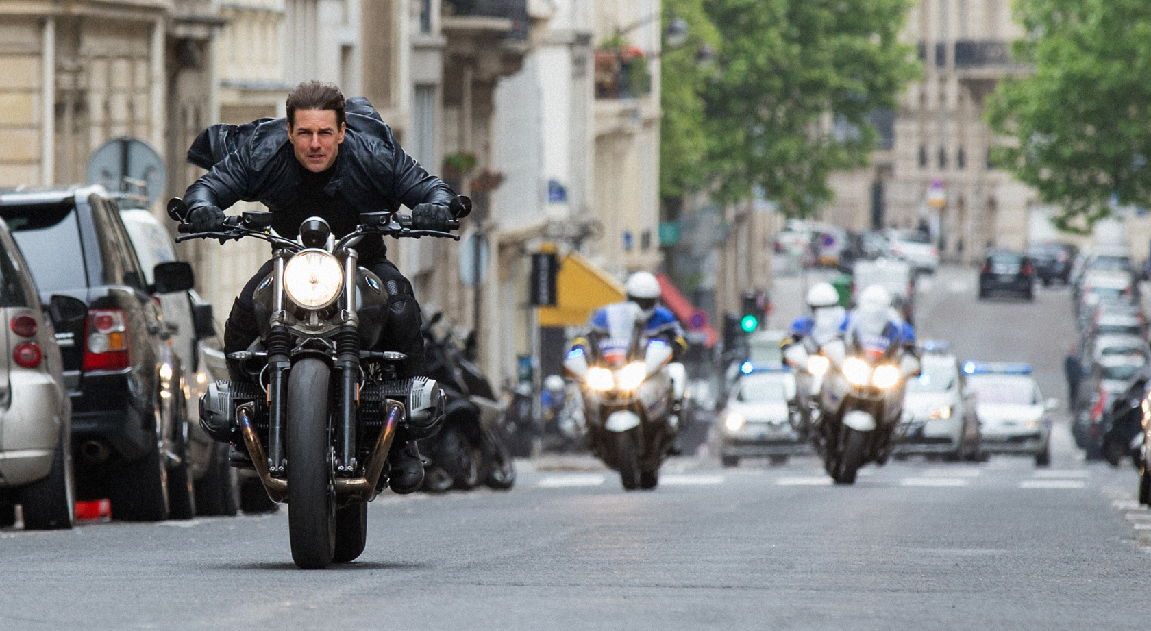 《Mission: Impossible 7》看不够？15部Tom Cruise必看电影推荐：曾演过「最帅吸血鬼」，还两度掀起《Top Gun》热潮！