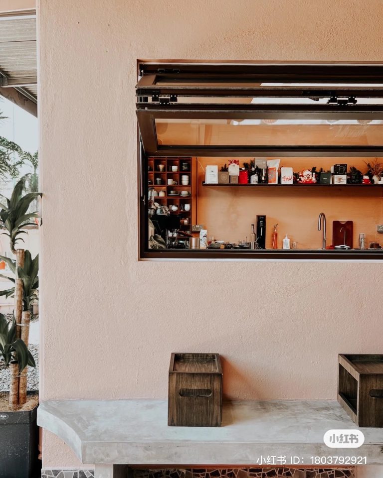 人气TOP10「OUG咖啡厅」推荐！隐藏于老店屋中的热门探店，其中最新侘寂风cafe必访！