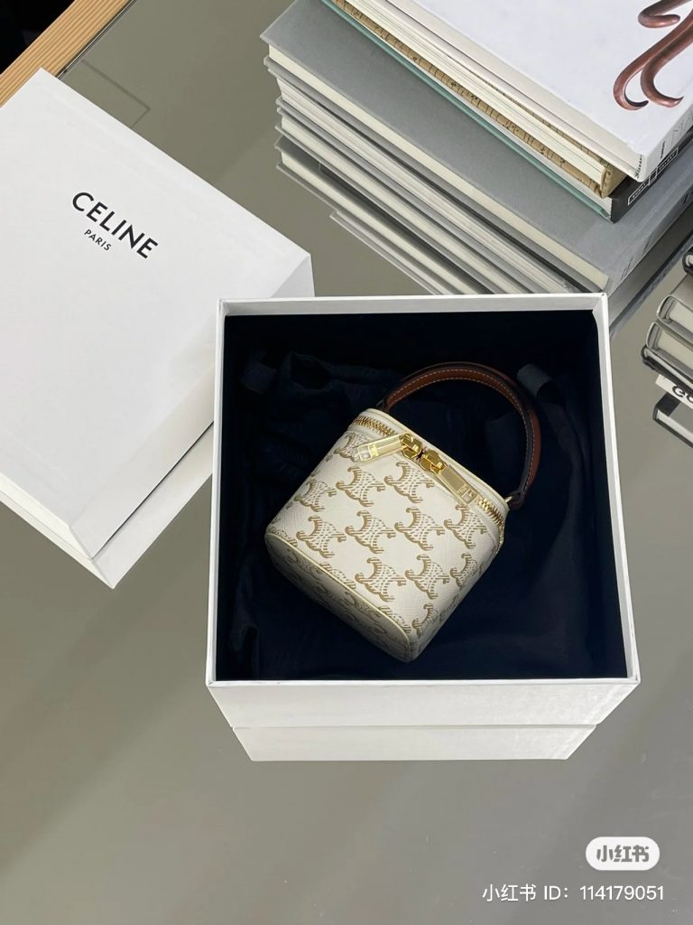 CELINE绝美迷你盒子包推荐！可可爱爱小盒子，日常必备精致化妆箱