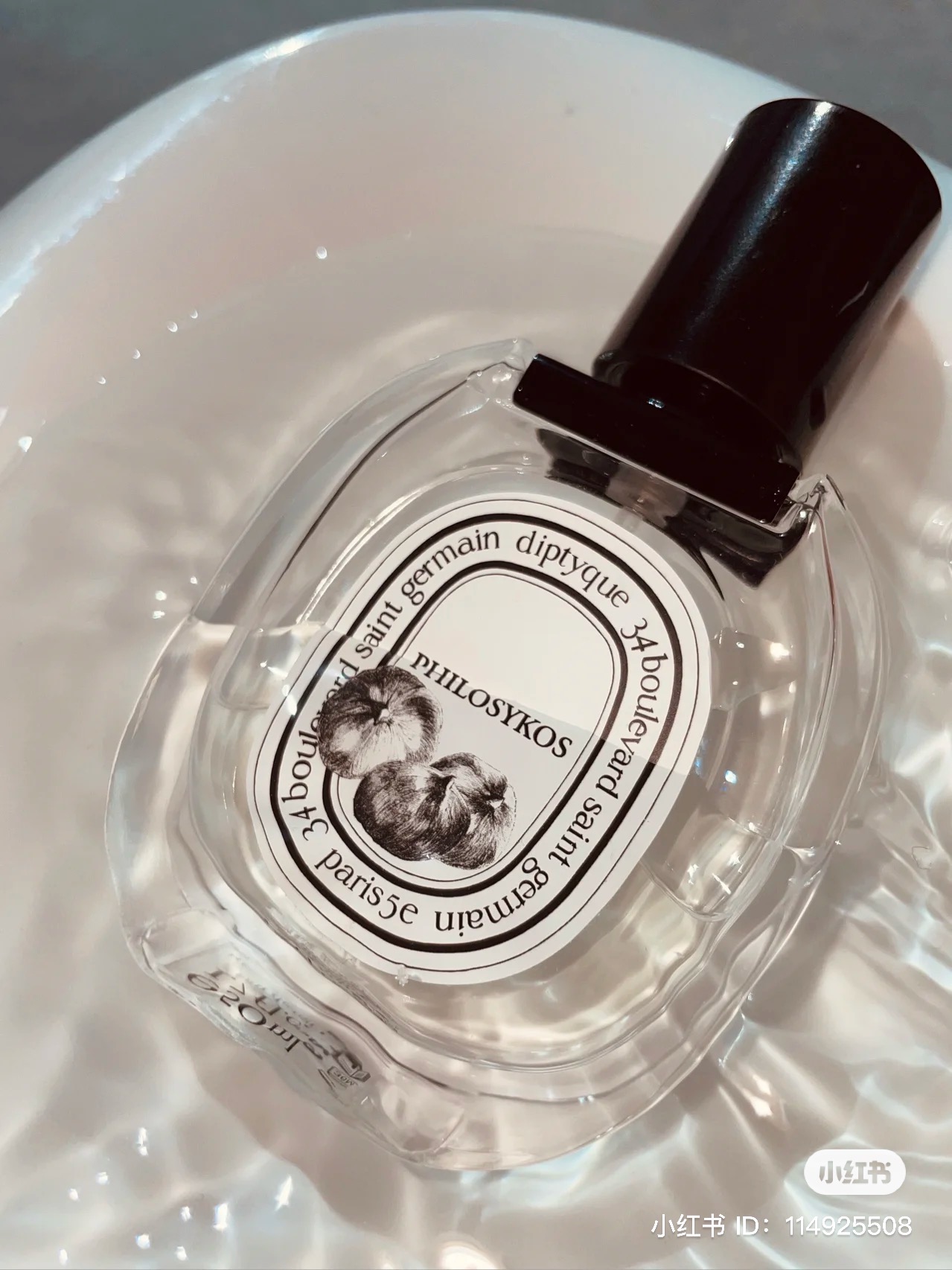 TOP6「diptyque必入香水」推荐！玫瑰之水、纸墨之水都是内行人私藏的迷人香调