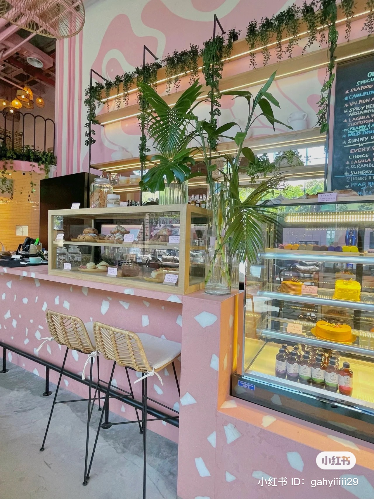 伦敦网红粉嫩探店登陆Pavilion！雪隆必打卡「芭比粉咖啡厅」推荐，一起化身多巴胺打卡控！