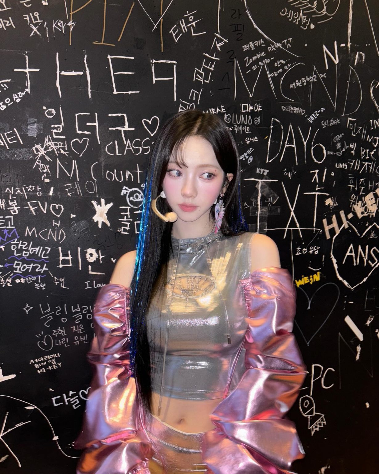 挥别Y2K千禧风，Y3K未来主义来袭！全新时尚美学概念，迎来赛博科技感的时代！